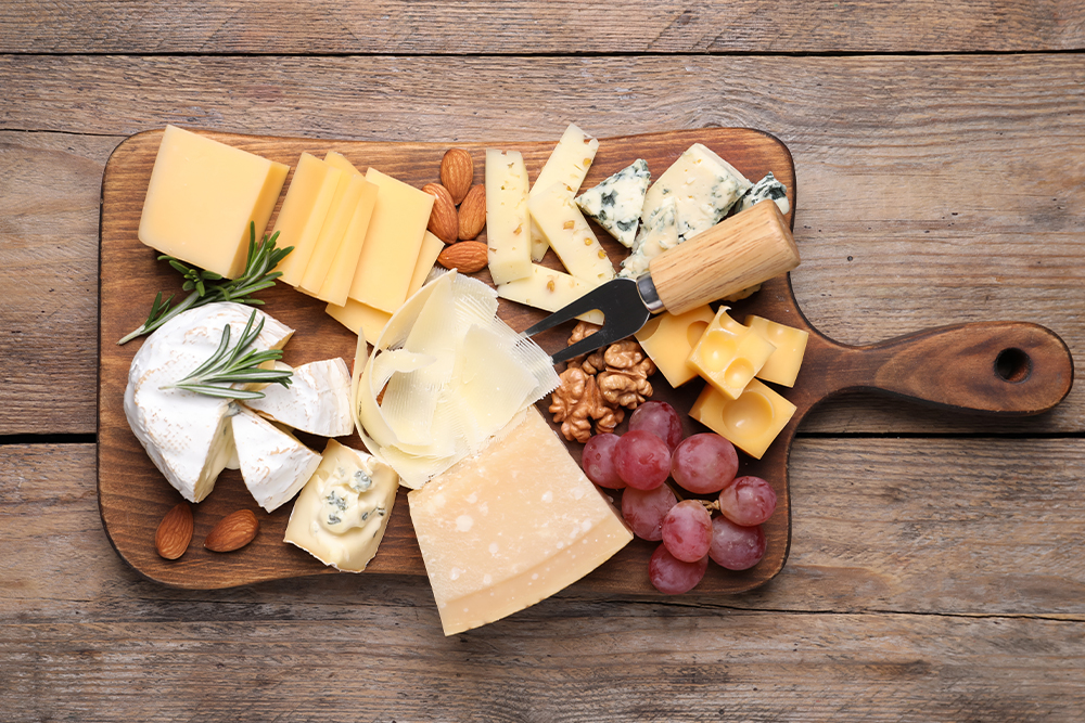 Dutch Cheese: arguably the tastiest cheese in the world! - ReviewUK 2025